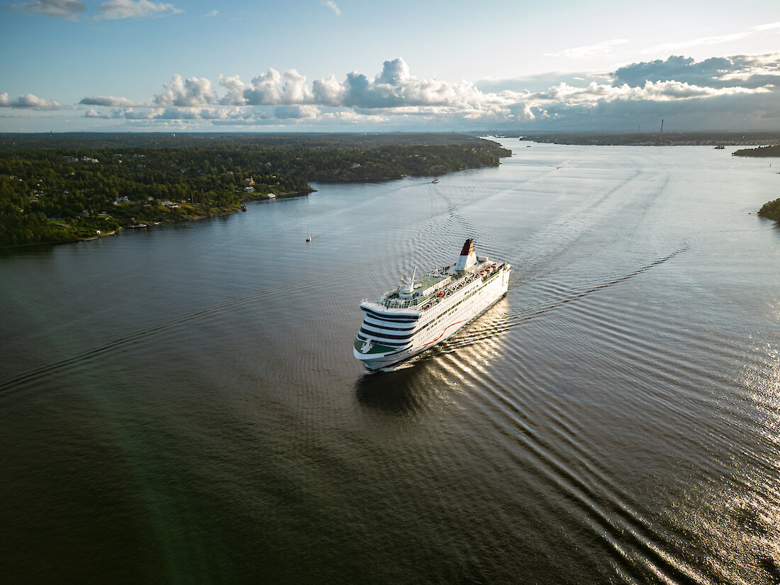 Alles ademt drank en feest op cruiseschip Cinderella, ‘de beste club ...