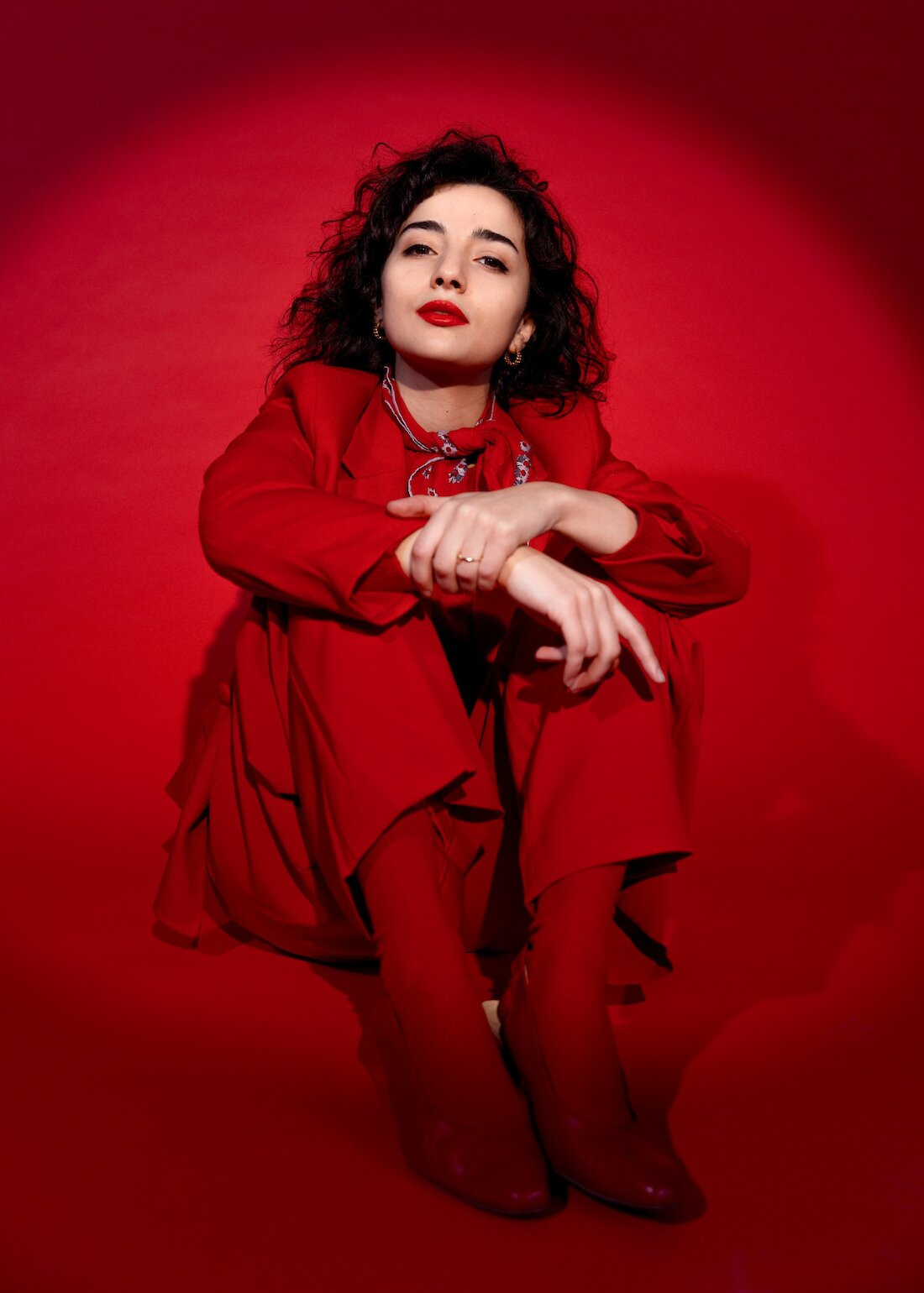 Met haar tovertaal is Safae el Khannoussi hét literatuurtalent van 2025