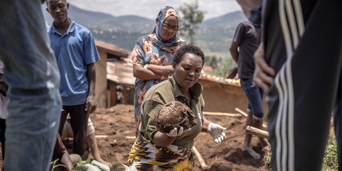 Om de vrede in Rwanda te bewaren, worden Hutu-slachtoffers van de ...