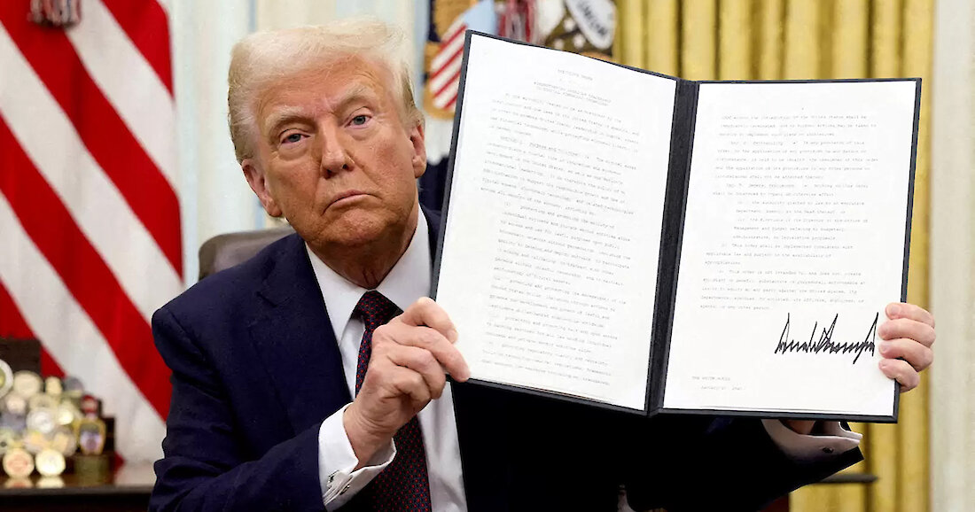 Honderd dagen regeren per decreet: de president volgt het plan